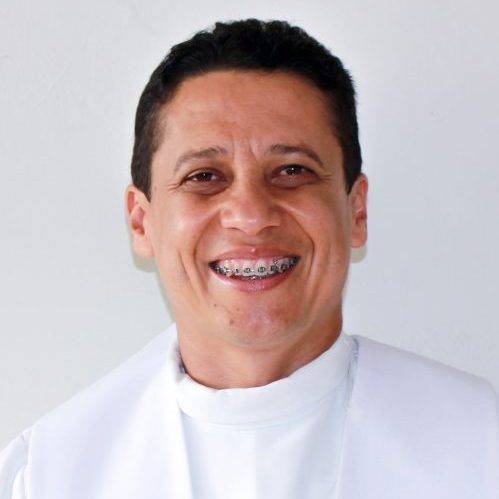 Pe. Fernando Soares - Caminhando com Maria Peregrinações Caminhando com ...